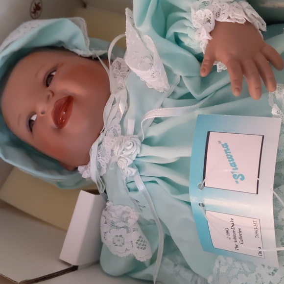 Ashton-Drake | Other | Ashton Drake Porcelain Doll Shawna By Yolanda ...
